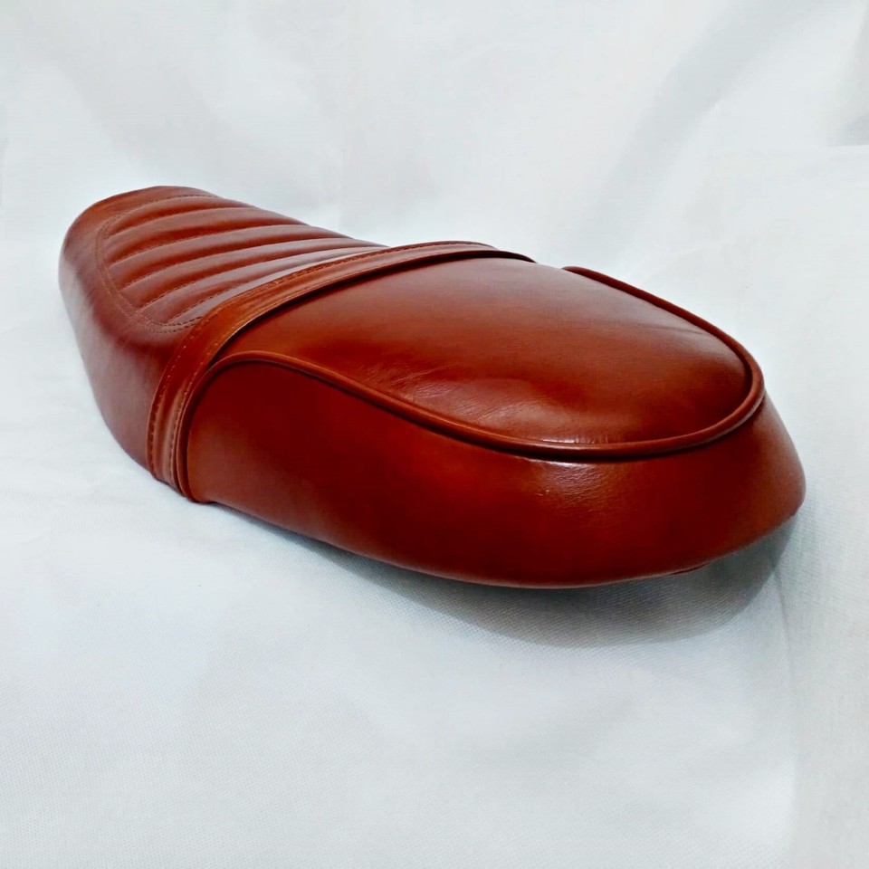 THRUXTON R(Real Leather)SEAT for Triumph Thruxton (R)Thruxton 1200 (RS ...