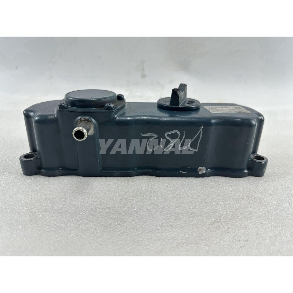 D722 Valve Chamber Cover For Kubota D722 Engine BX1800 430 B7300 ...