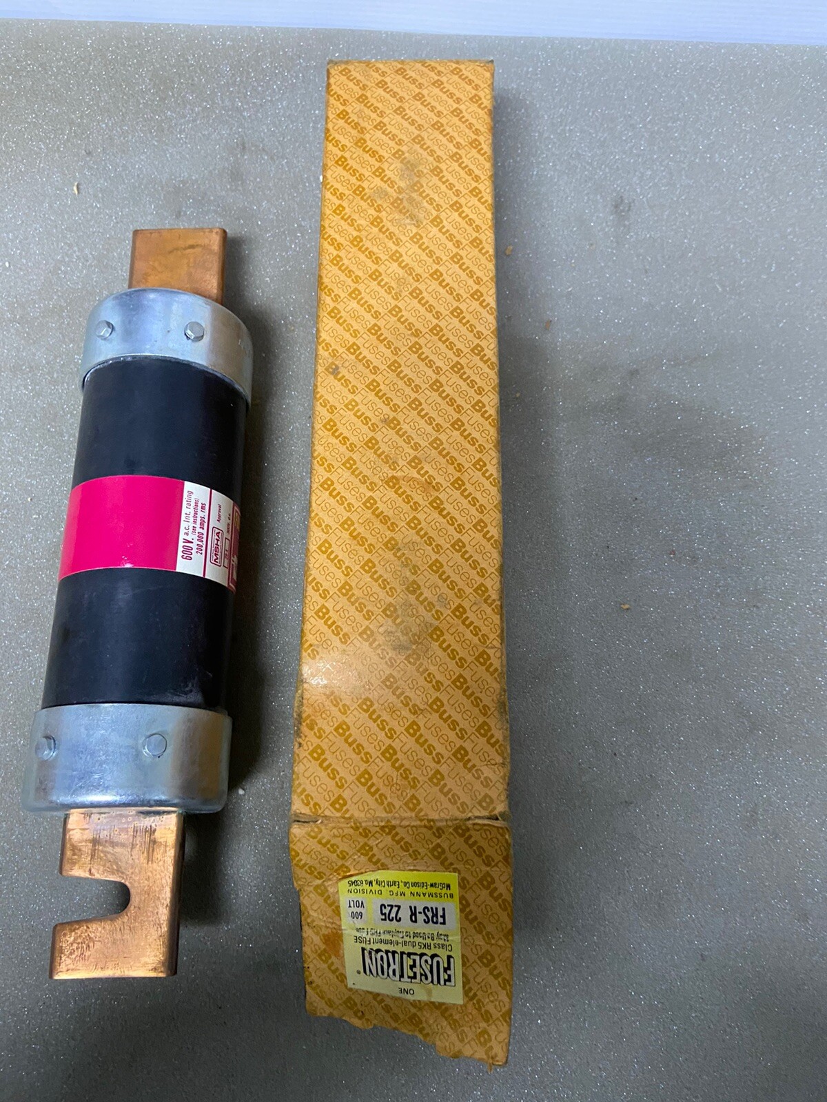 Fusetron 225A Time Delay Fiberglass Class RK5 Fuse 600VAC/300VDC | eBay