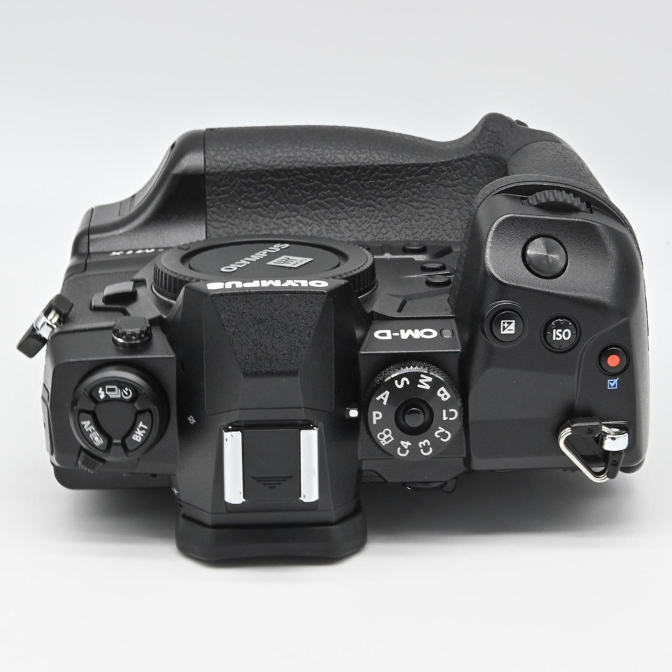 Olympus OM-D E-M1X EM1X 20.4MP Mirrorless Camera Body Color Black ...