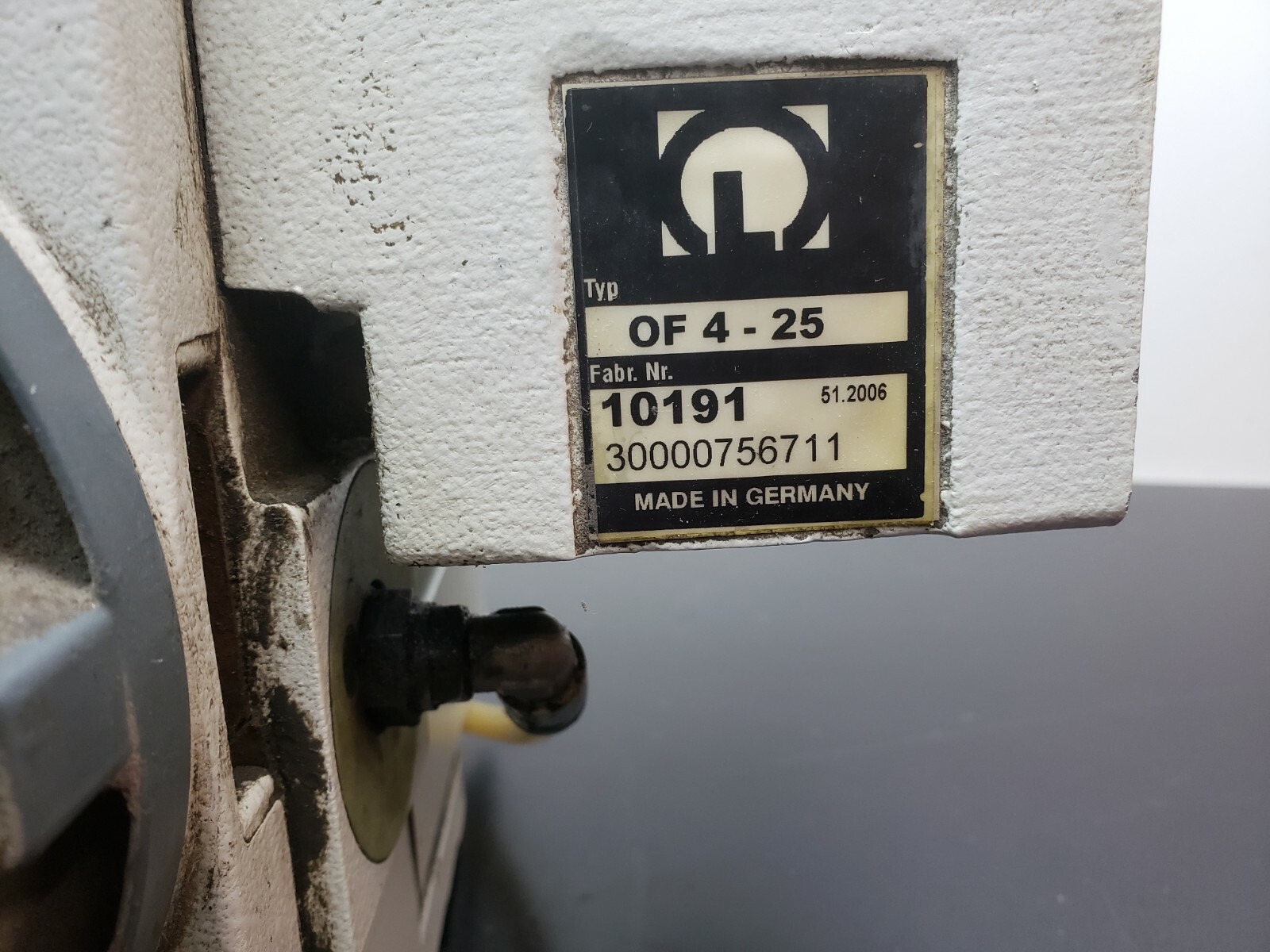 Leybold Trivac 240V D4B Tested To 10 Microns W/ AF8 Filter, OF4-25 | eBay