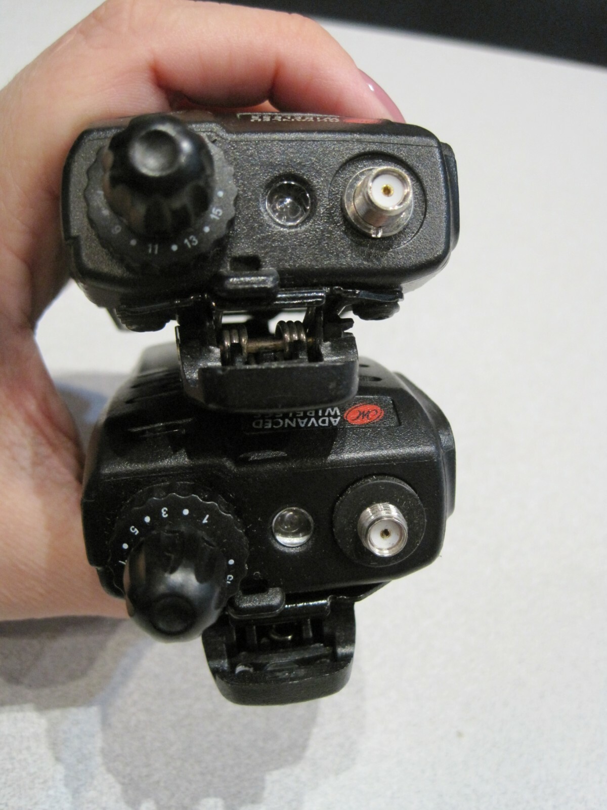 2 Advanced Wireless Mini Pro Walkie Talkie 450-470 MHz AWR-991 | eBay