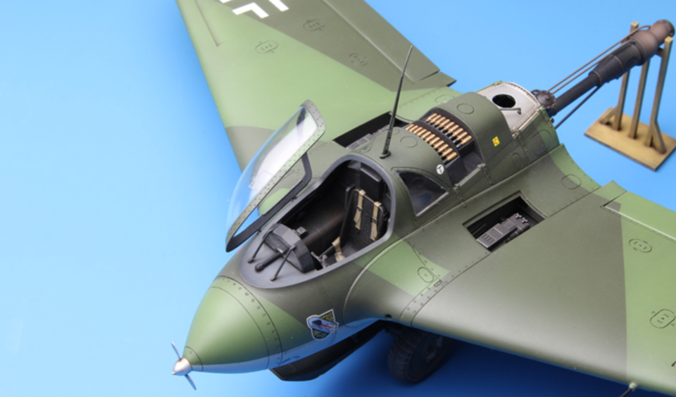 Pro Built model Messerschmitt Me-163B Komet 1/32 (pre order) | eBay