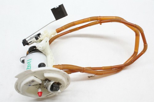 2008 MERCEDES C300 FUEL PUMP A 204 470 04 94 OEM 08 | eBay