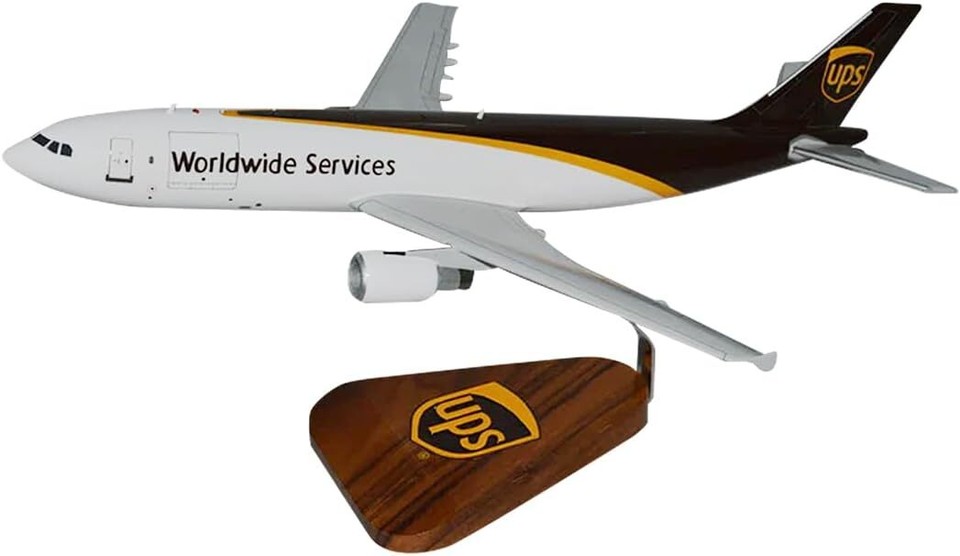 UPS Worldwide Parcel Services Airbus A300F Logo Std Desk Model 1/100 SC ...