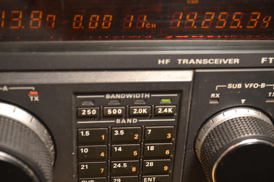 Yaesu FT-1000D HF HAM radio transceiver | eBay