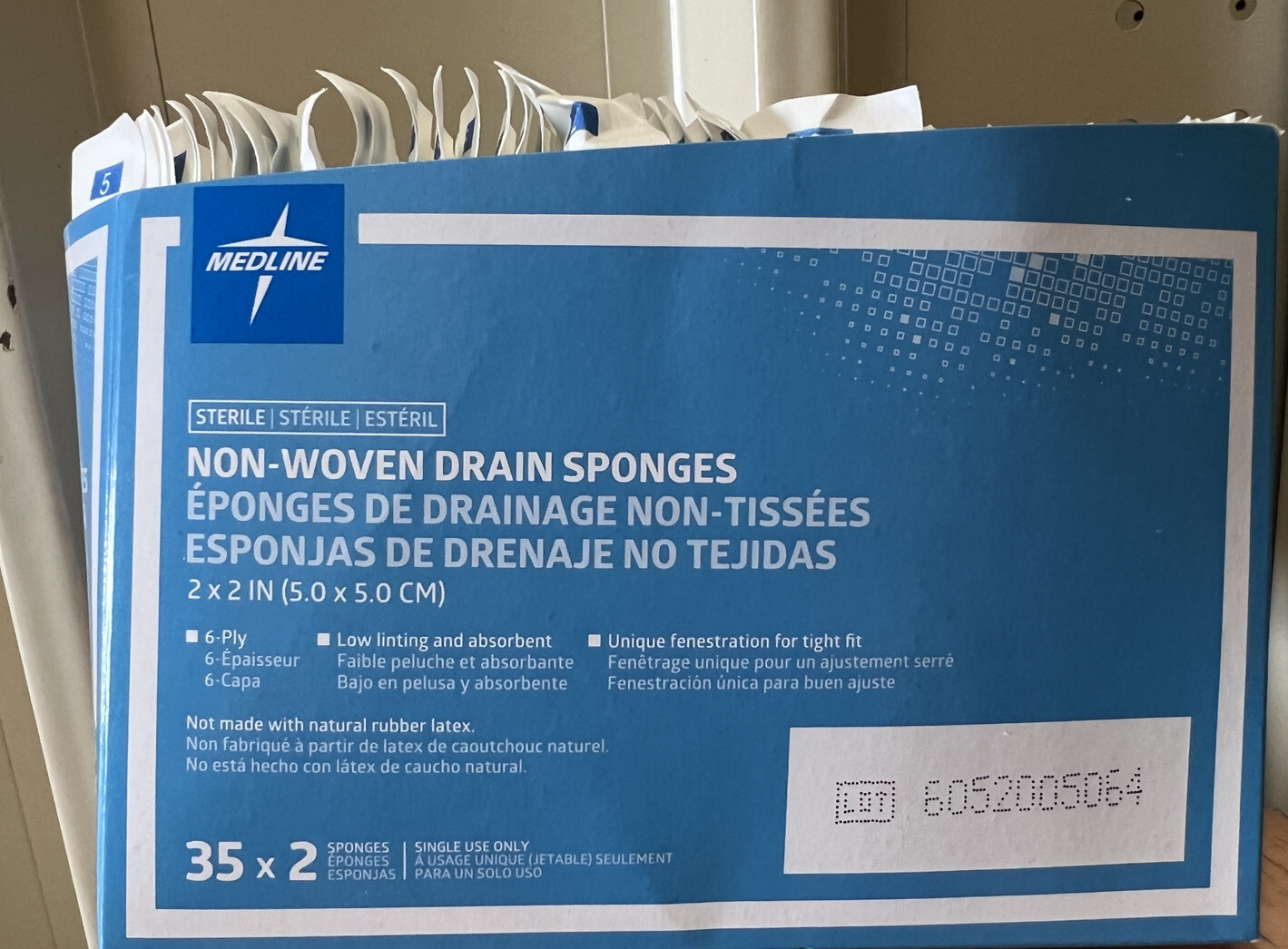 1 Box 2 ea in 35 packs Medline Sterile Non-Woven Drain Sponges 2" x 2 ...