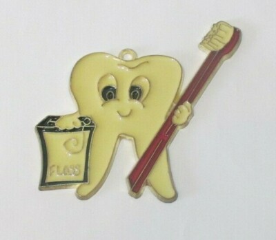 TOOTH WITH BRUSH & FLOSS SUNCATCHER (DENTIST DENTAL OFFICE SUNCATCHERS ...