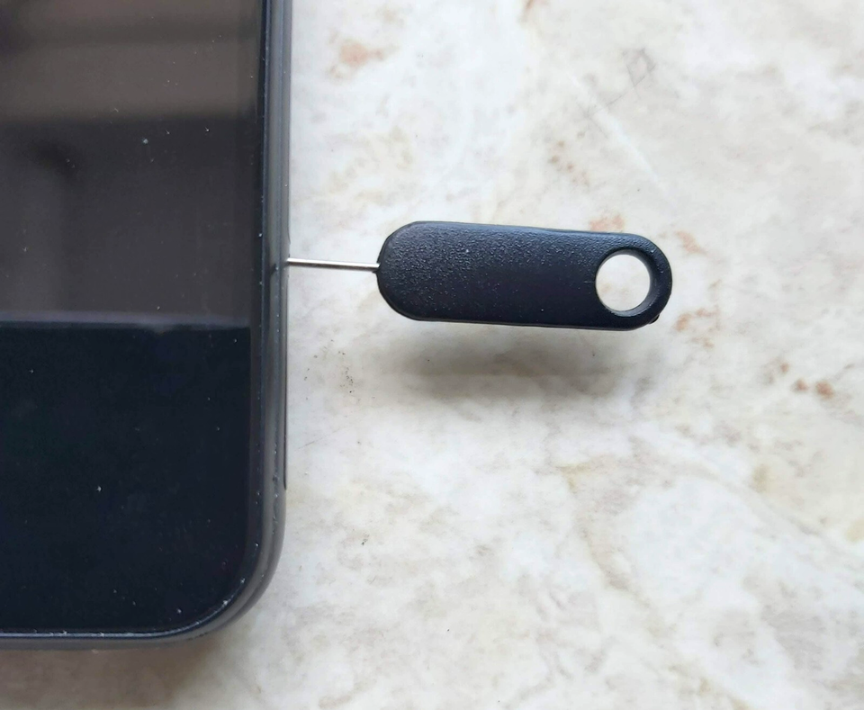 2 x Universal Sim Card Pin Tool Eject Removal Tray Open for Phone ...