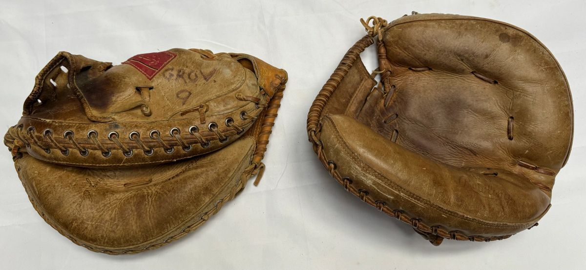 SET OF (2) JOHNNY BENCH MODEL RAWLINGS CATCHERS GLOVES RL-10 RL-1 | eBay