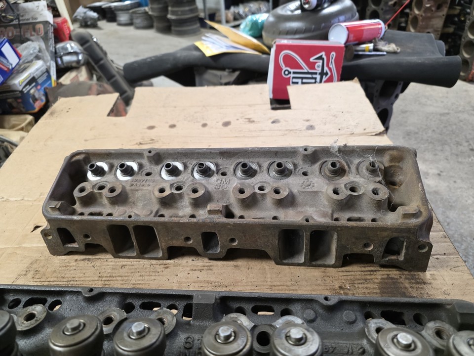 3927186 Small Block Cylinder Heads 1970 Camaro Corvette Z28 350 M-4-9 ...