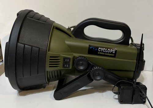 Cyclops Colossus 18 Million Candlepower Spotlight 2 Brightness Settings ...