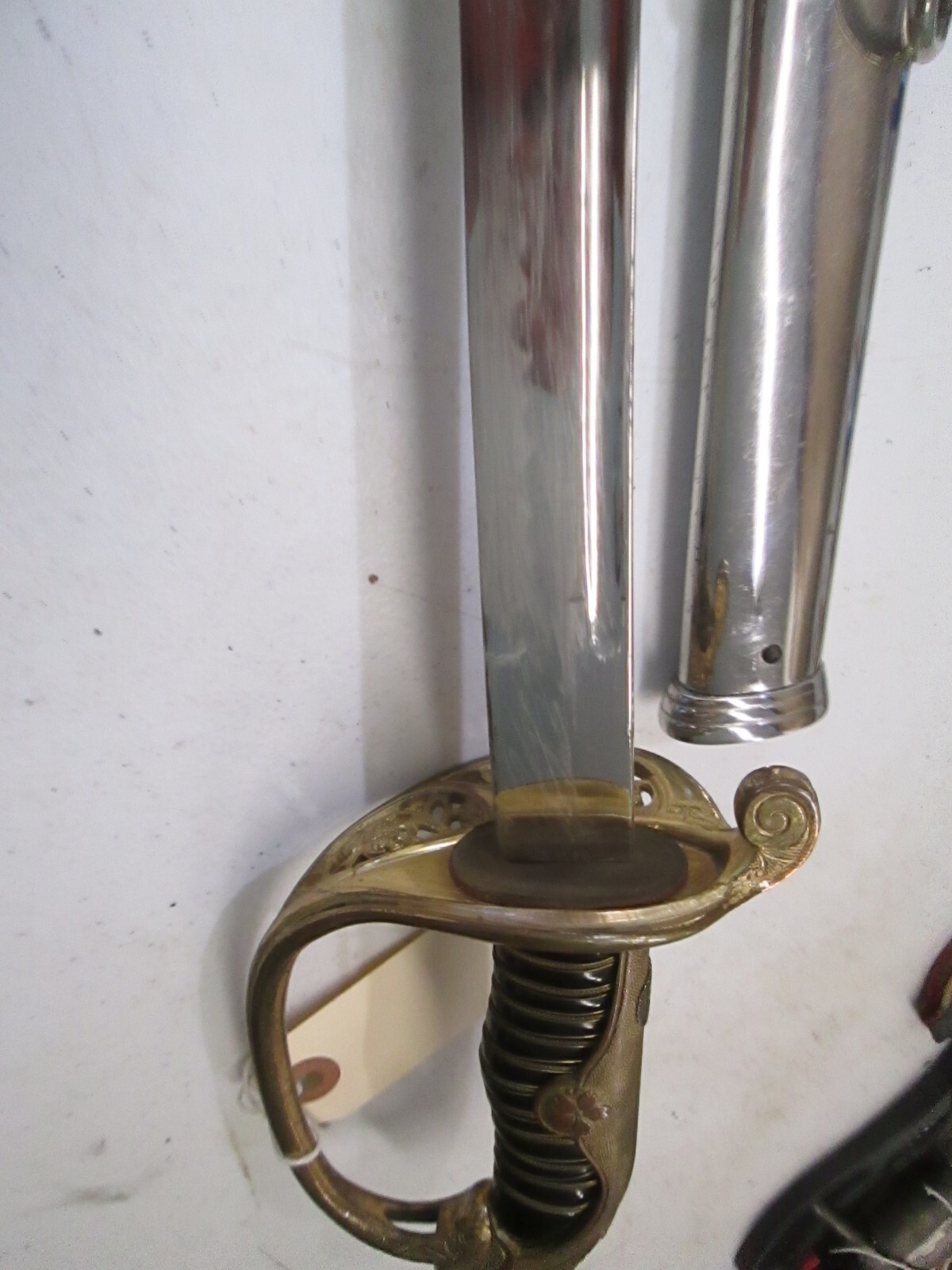 WWII JAPANESE POLICE OFFICERS FANCY PARADE SWORD & SCABBARD MON FAMILY ...