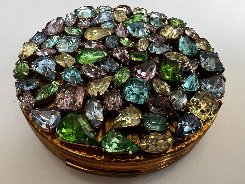 FABULOUS VINTAGE MULTI COLORS JEWELED TOP EVANS COMPACT UNUSED ...