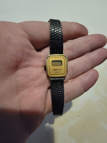 Vintage ADVANCE Quartz Wristwatch Watch Gold Tone Genuine Leather ...