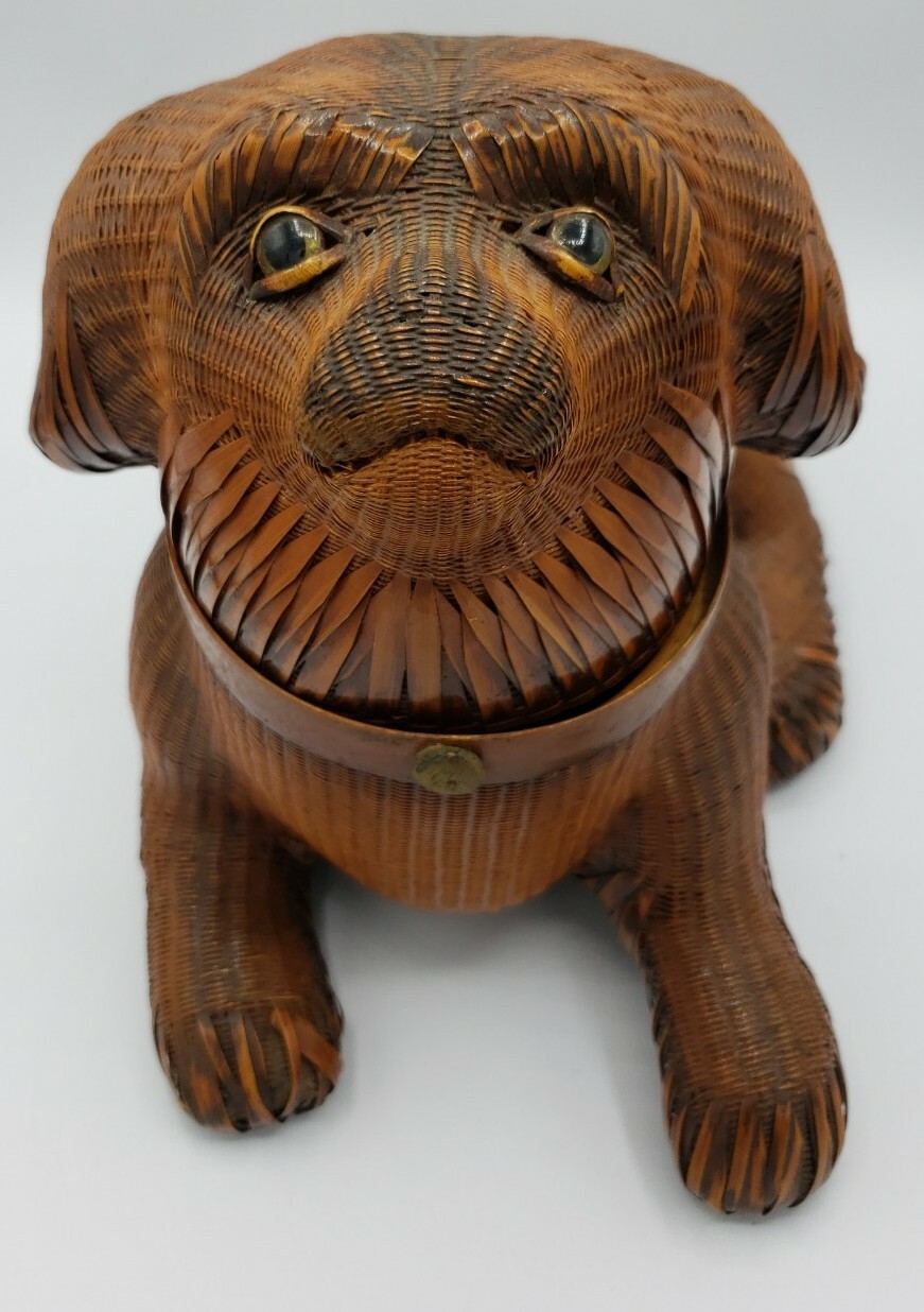 SHANGHAI HANDICRAFTS LARGE WICKER DOG BOX CHINA RARE | eBay