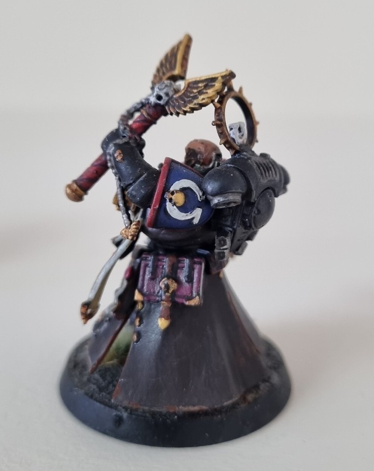 Warhammer 40k Primaris Space Marines Chaplain With Ultramarine Upgrades ...