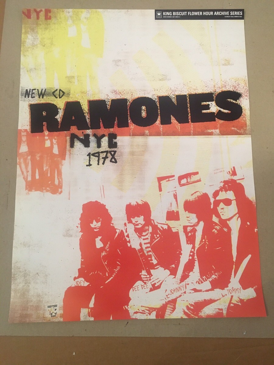 Ramones Album 1978 Ramones Live CBGBs '78 – Macabre Decorum