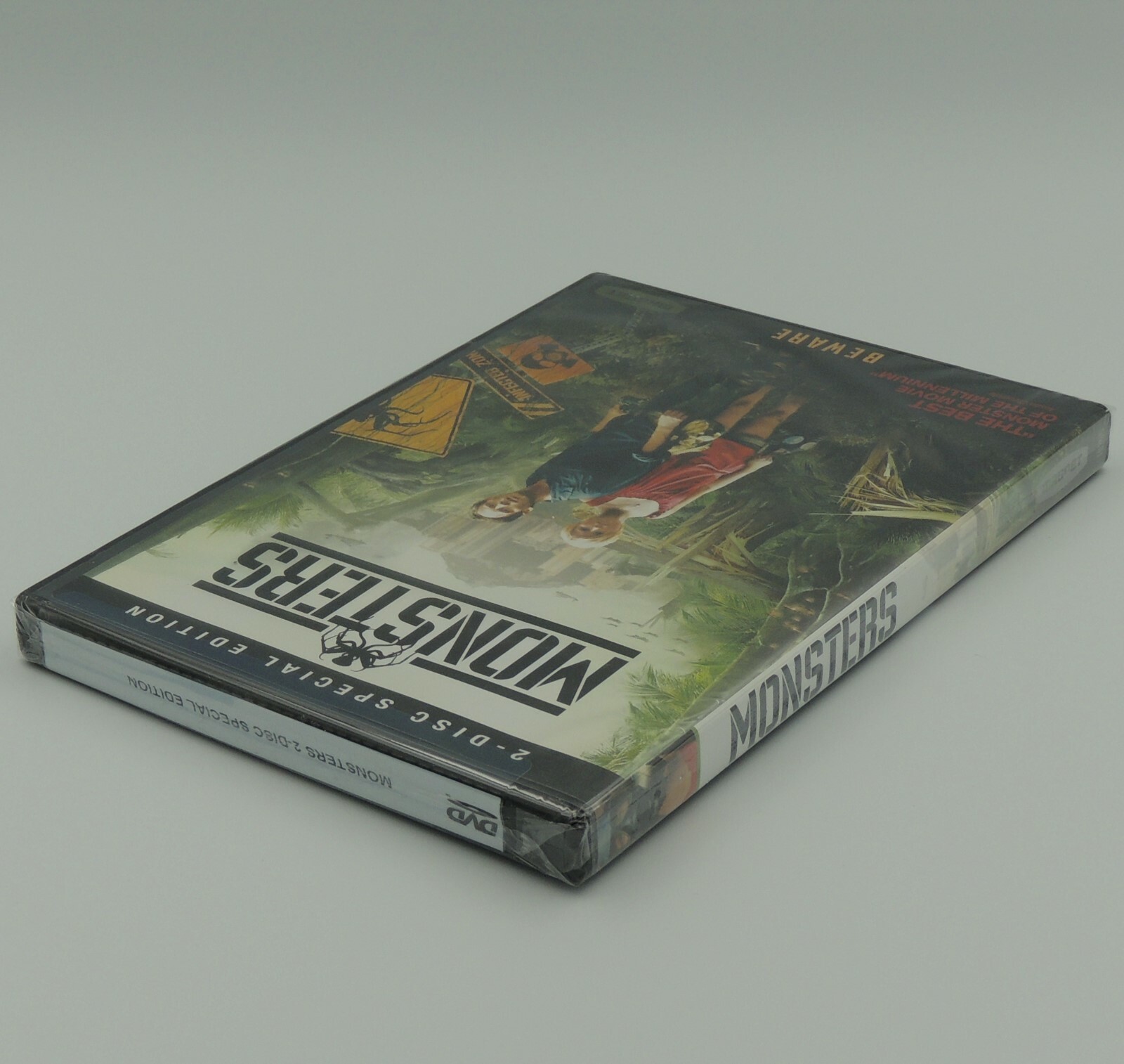 Monsters DVD Horror Sci-Fi Special Edition 2-disc Digital Copy Magnet ...