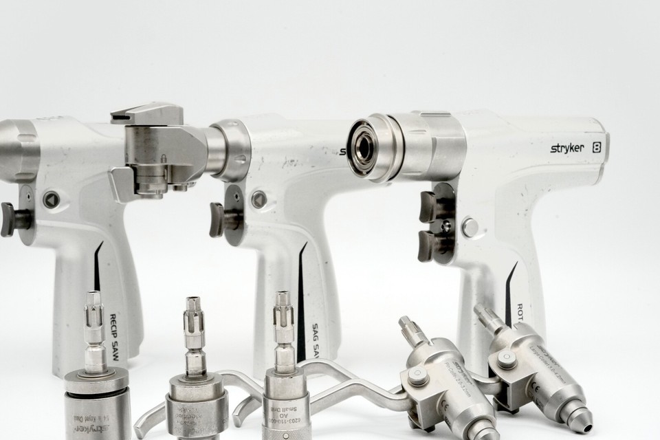 Stryker | System 8 Large Bone Set with Rotary Drill, Sag Saw, Recip Saw ...