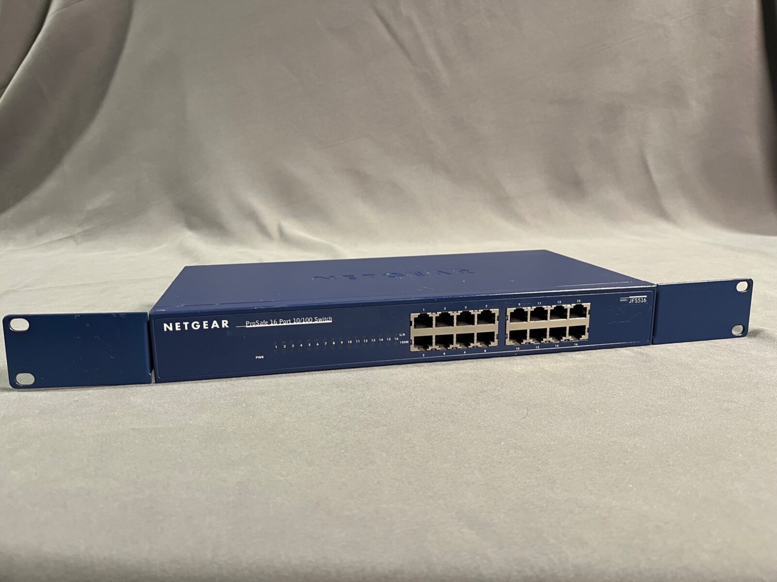 NetGear ProSafe (JFS516) 16-Ports Rack-Mountable Switch | eBay