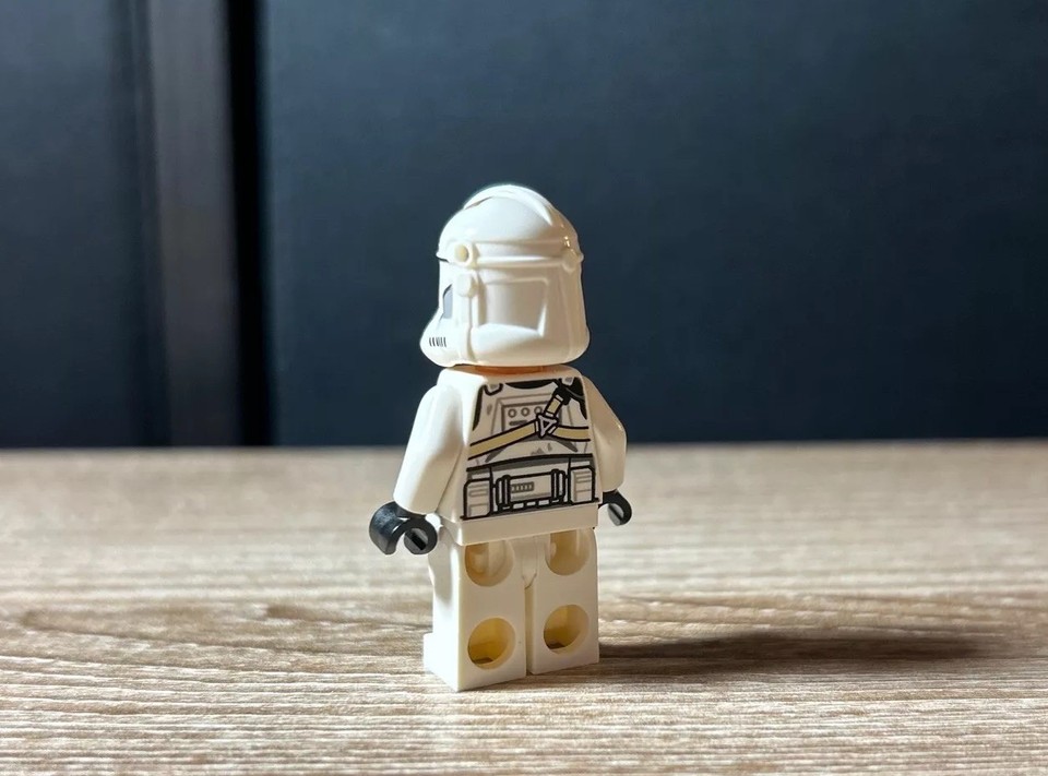 LEGO Star Wars 212th Attack Battalion Phase 2 Clone Trooper Gunner ...