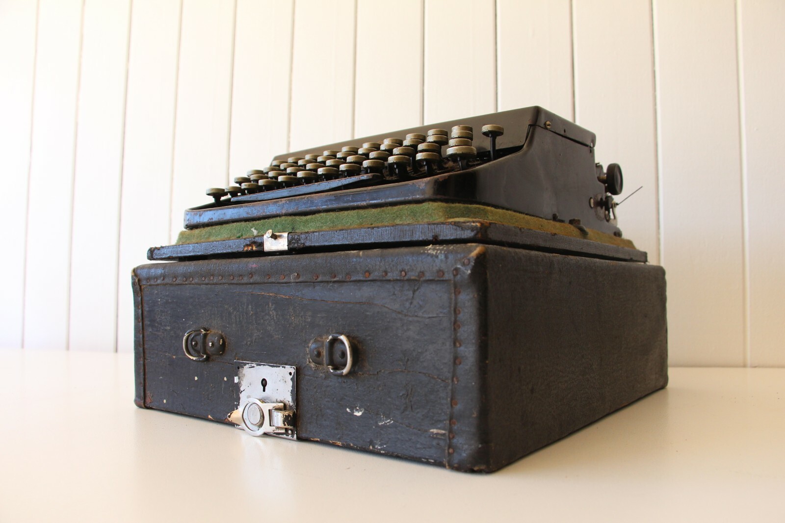 Antique ADLER 30 Typewriter - Original Case - Unique forward striking ...