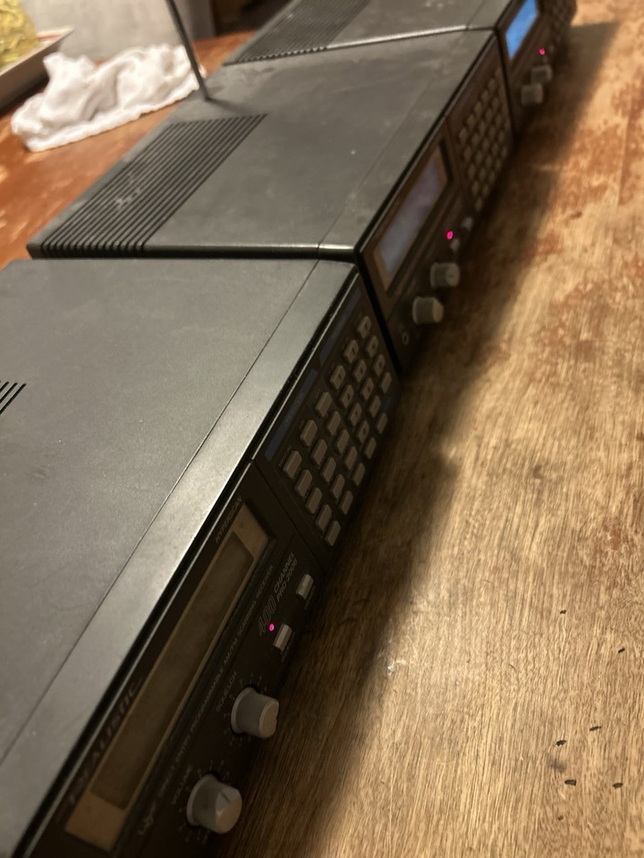 Three (3) Radio Shack 400 Channel Pro -2006 Scanners Fire/Police All ...