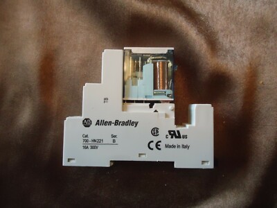 AB/ALLEN BRADLEY RELAY 700-HN221 SER. B W/ 700-HK36Z24 | eBay