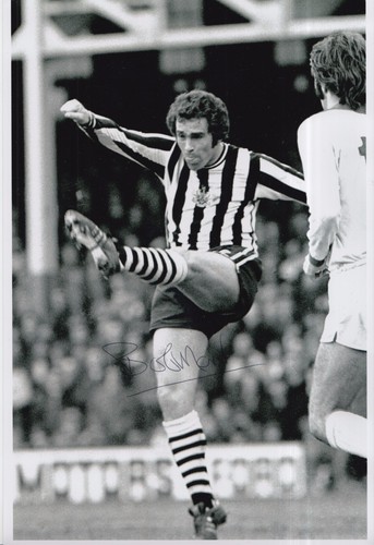 Bobby Moncur Hand Signed Newcastle United 12x8 Photo 1. | eBay