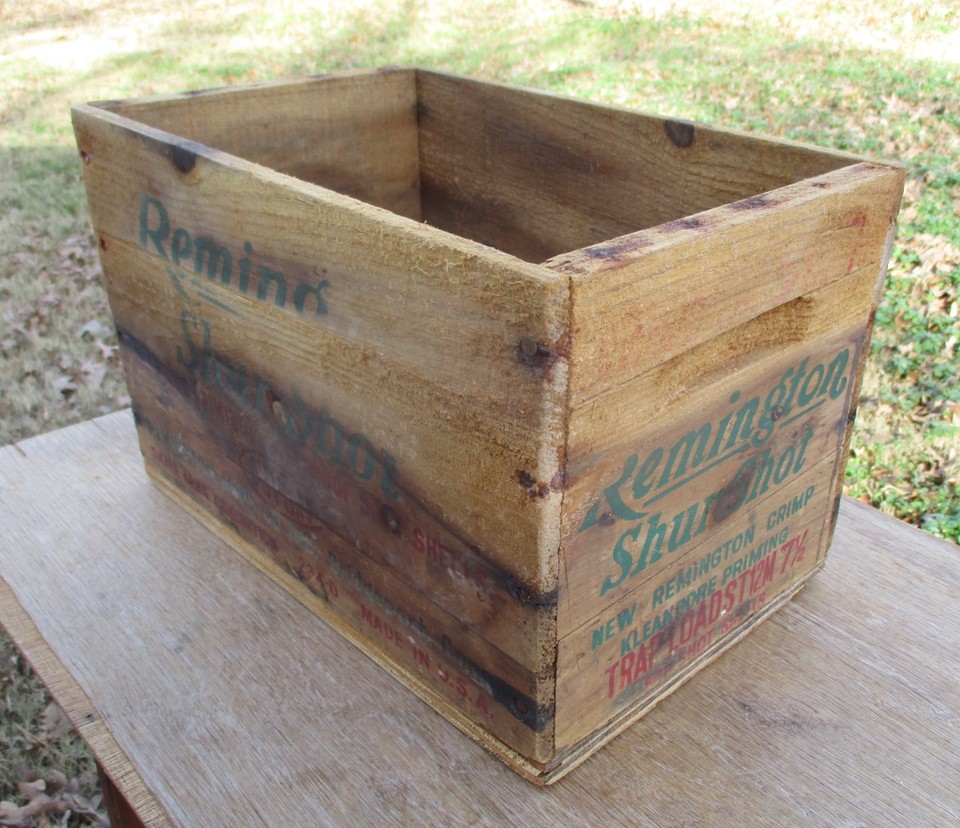 OLD REMINGTON WOODEN SHUR SHOT TRAP LOAD + PETERS WESTERN SHOTGUN SHELL ...