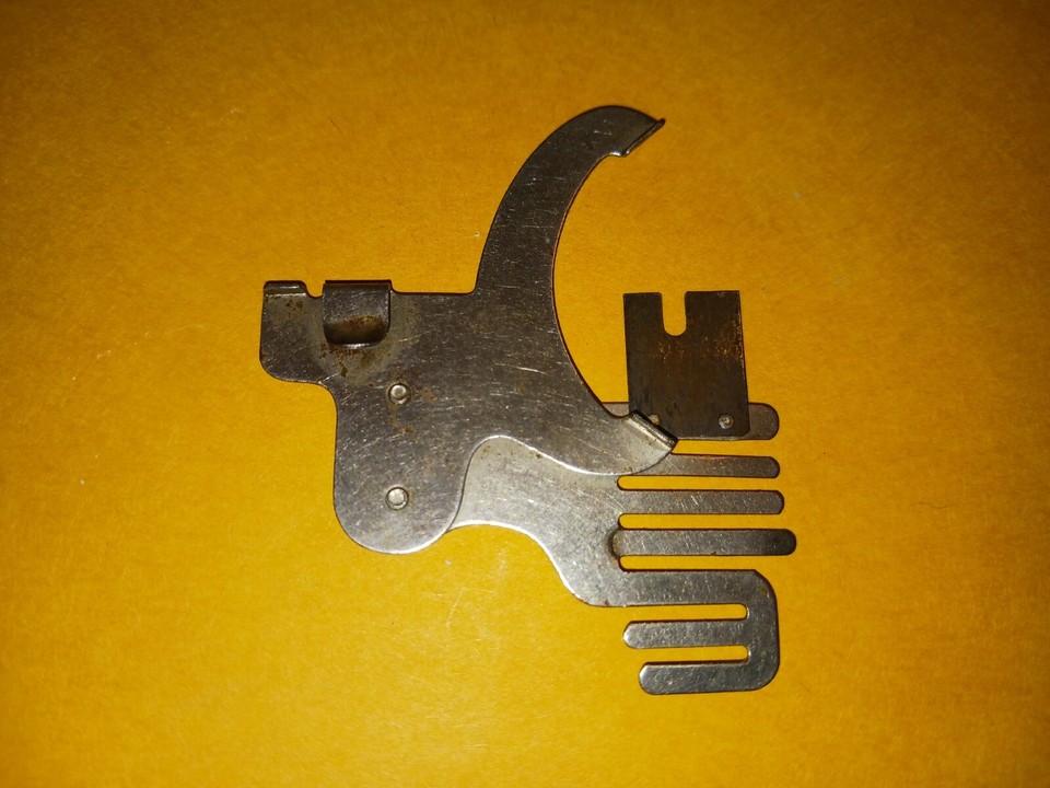 Original Singer shirring plate to fit 27 28 127 128 - SIMANCO 35934 | eBay