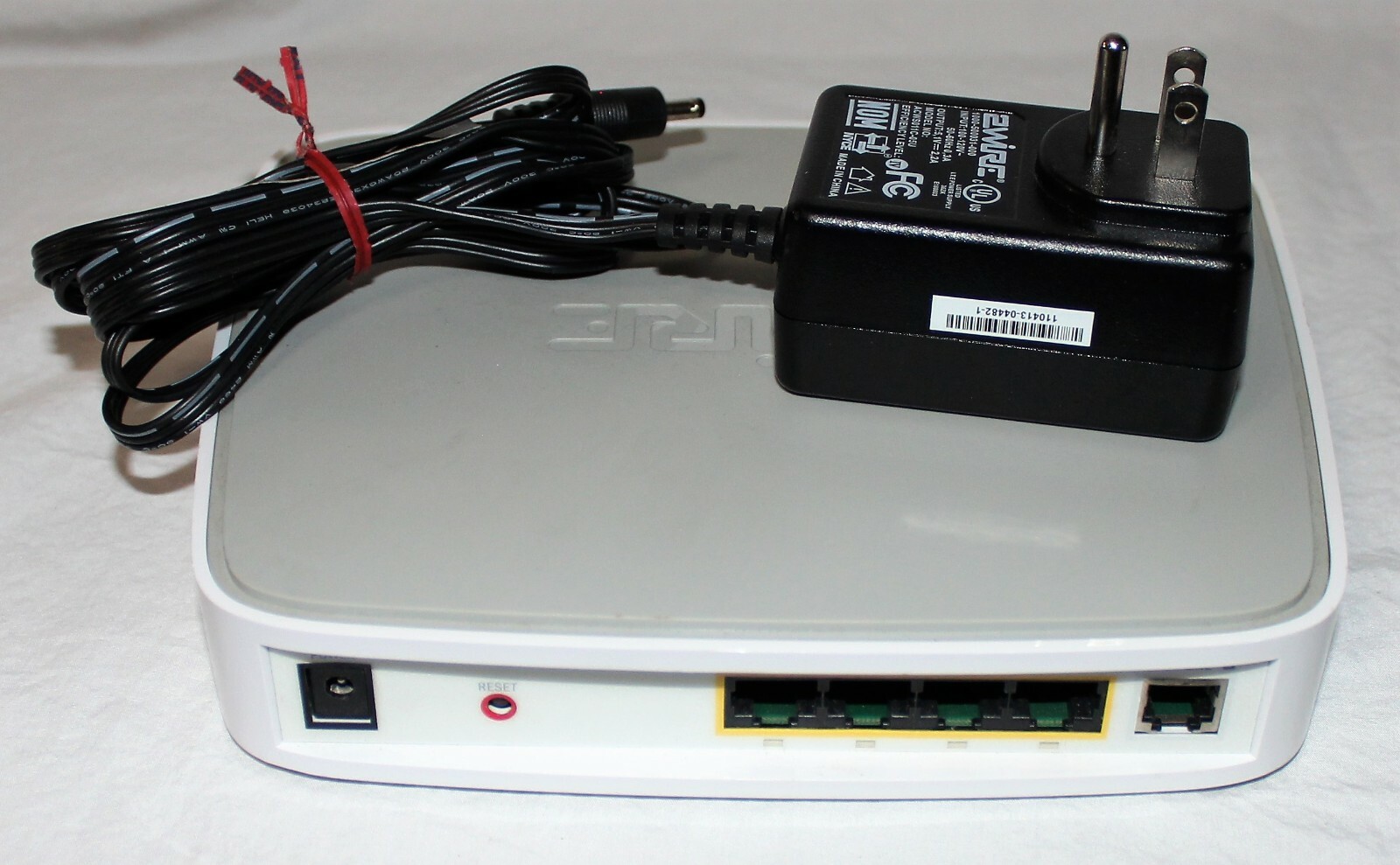 2701HG-B AT&T 2WIRE Gateway WIRELESS G modem ROUTER DSL WiFi ethernet 4 ...