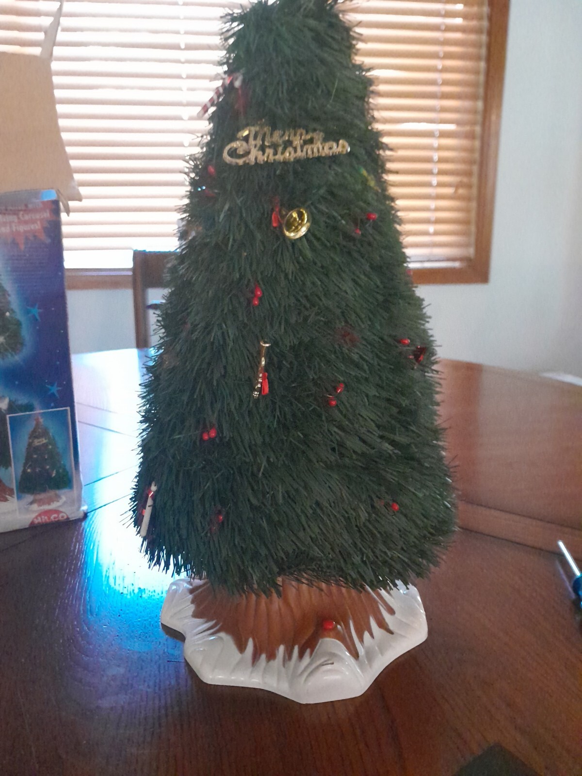 Hilco Animated Santa's Magical Musical Christmas Tree ASIS READ ...