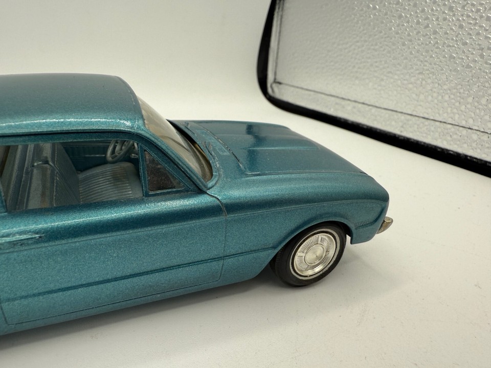 VINTAGE AMT 1961 1962 FORD FALCON FUTURA RANCHERO PROMO CAR / MODEL KIT ...