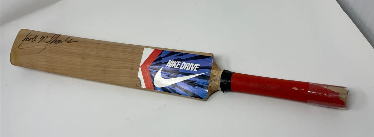 Nike Cricket Bat Images