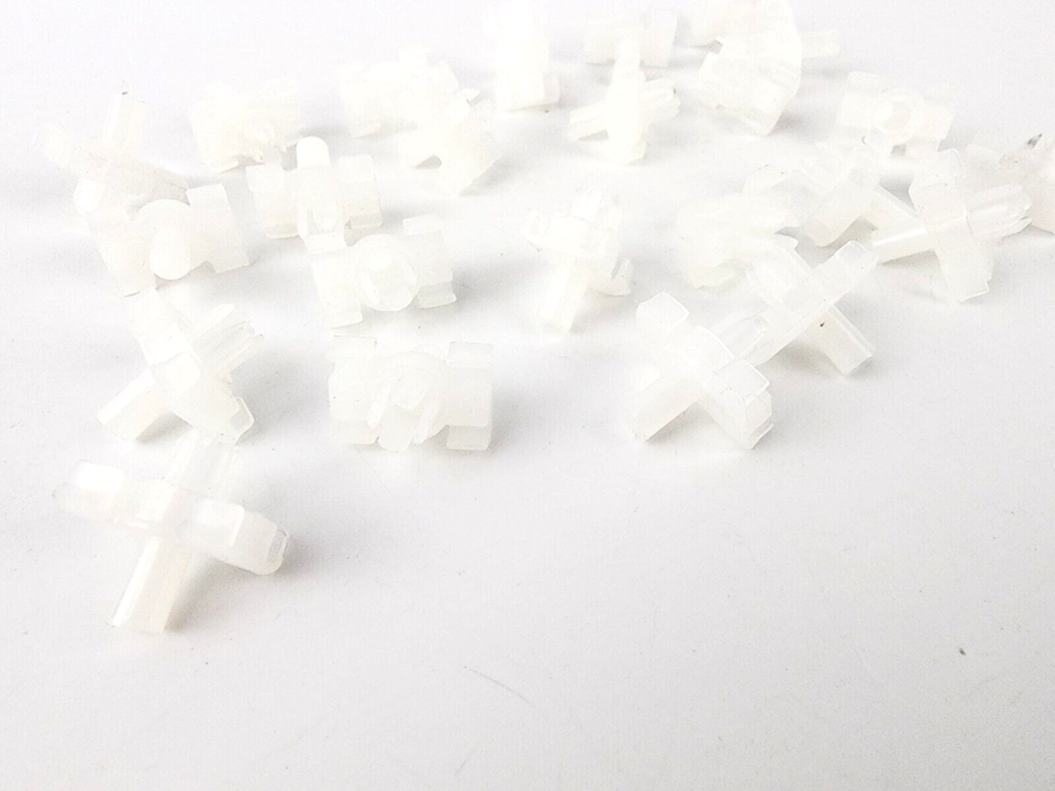 24pcs Mercedes Benz W123 Rocker Panel Trim Clip Molding 300D CD 280E ...