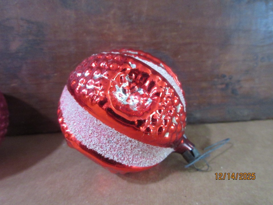 Lot of 2 Vintage Glass Christmas Tree Ornament Pink & Red Indented ...