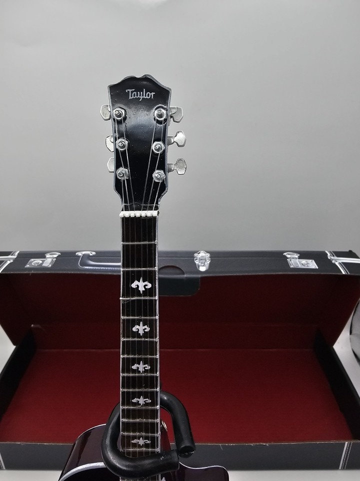 Prince Purple Acoustic Mini Guitar Collectable NEW with Stand Axe Haven ...