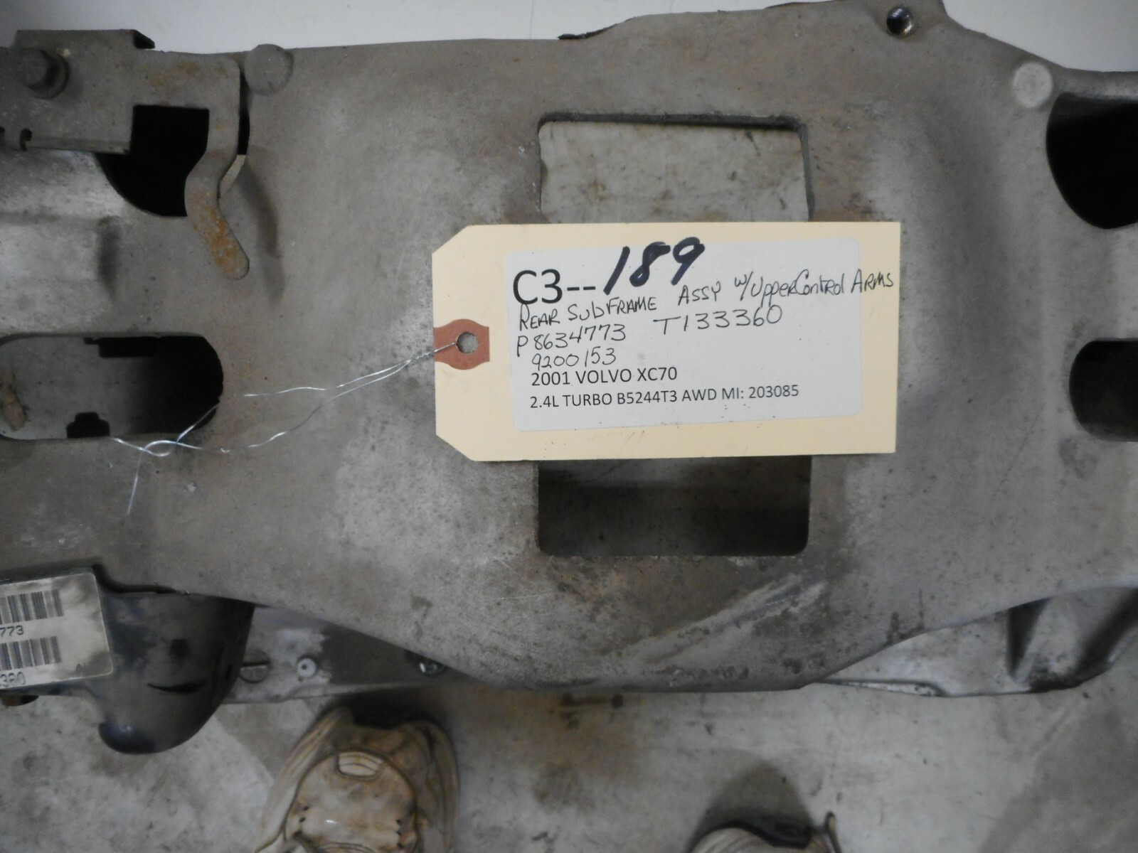 2001 VOLVO XC70 AWD TURBO REAR SUBFRAME ASSEMBLY W/ UPPER CONTROL ARMS ...