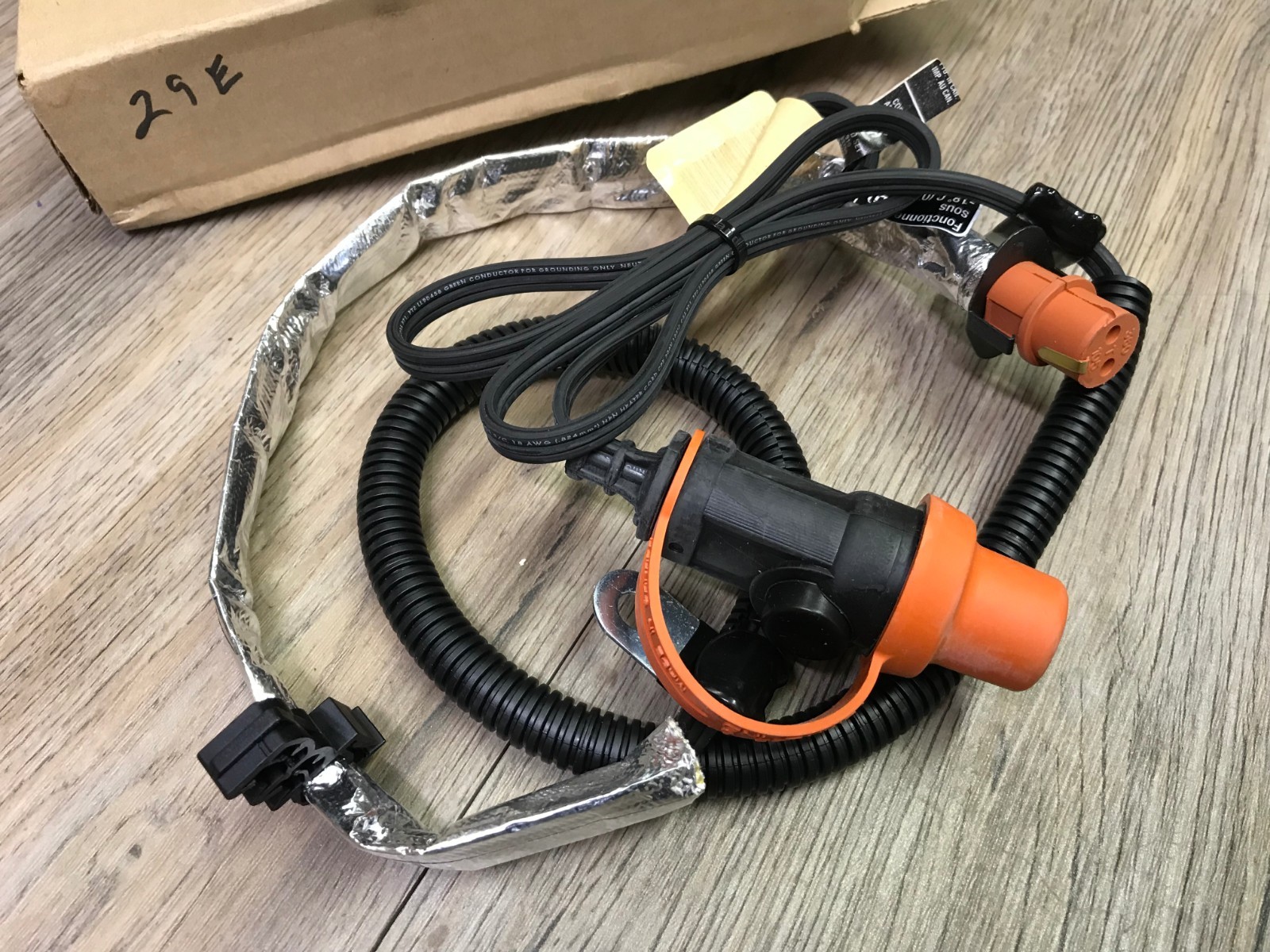 2007 to 2014 SIERRA SILVERADO SUBURBAN YUKON NOS GM ENGINE BLOCK HEATER ...