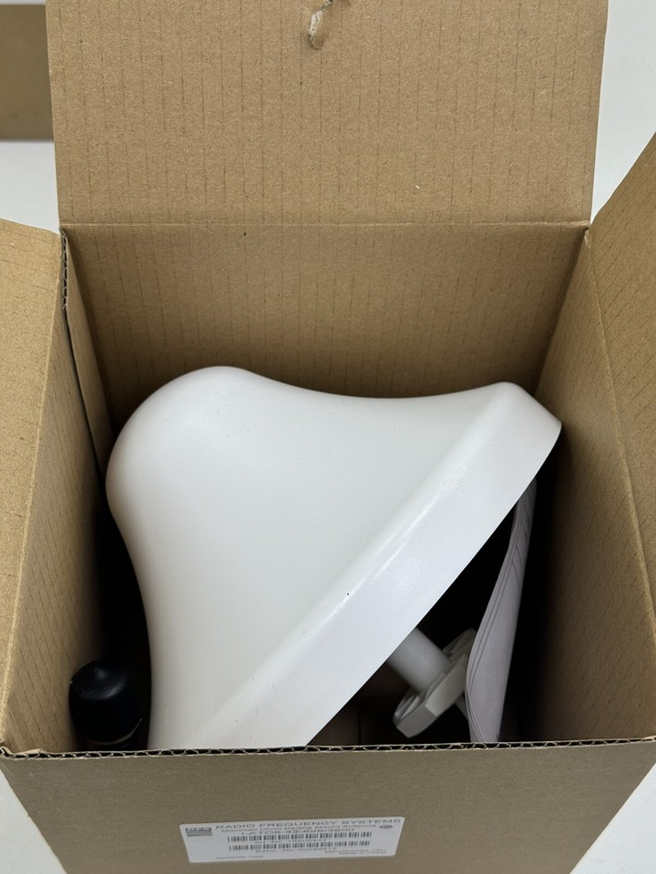 RADIO I-ATO6-43-698/3800 MICROCELL OMNI CELLING MOUNT ANTENNA | eBay