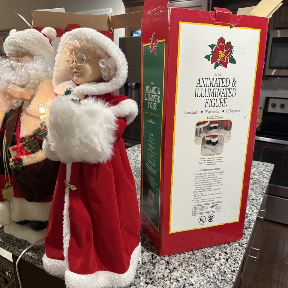 1996 Telco Motionettes 24 In. Mr And Mrs. Santa Claus In Working Order ...
