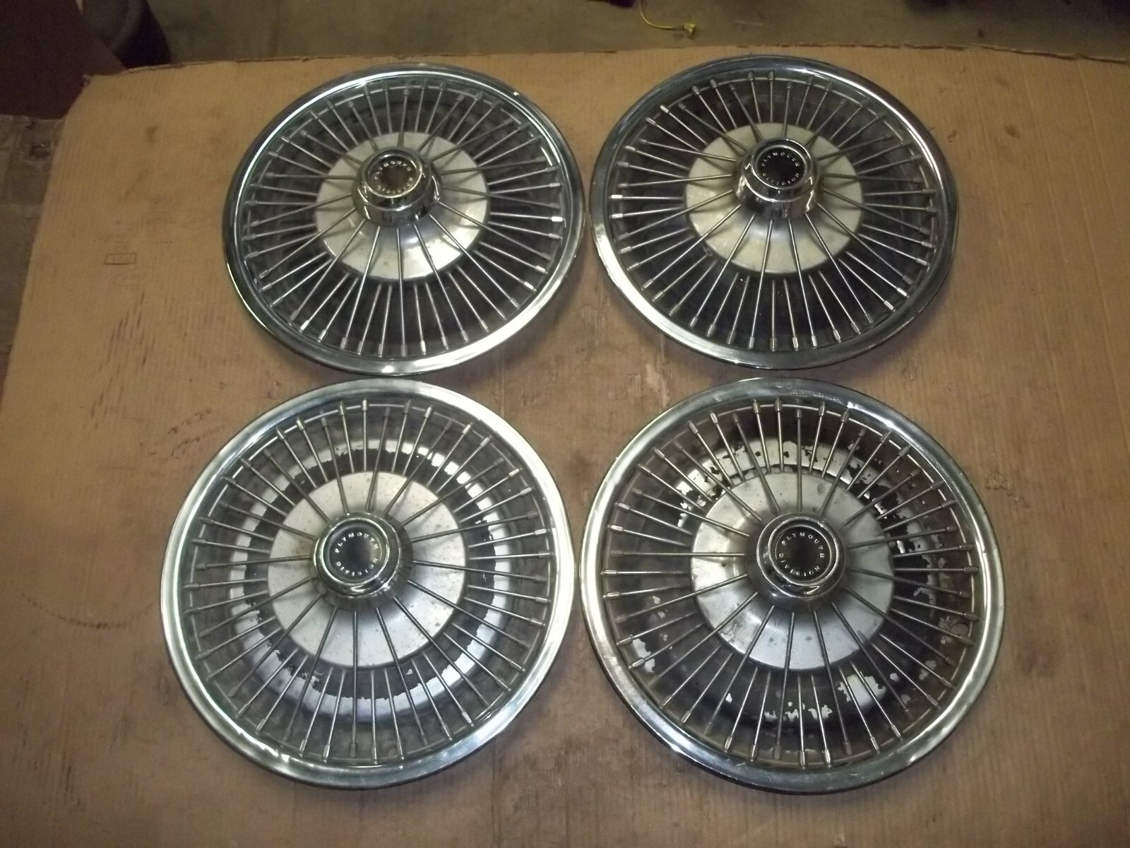 68 69 Plymouth Barracuda Valiant Hubcap Rim Wheel Cover Hub Cap 14 ...