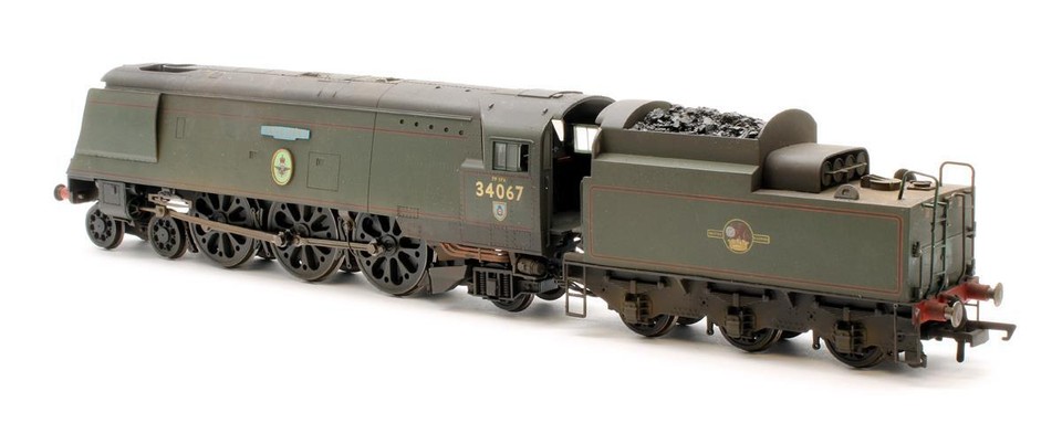 HORNBY 'OO' GAUGE R3310 BR WEST COUNTRY '34067 TANGMERE' *DCC FITTED ...