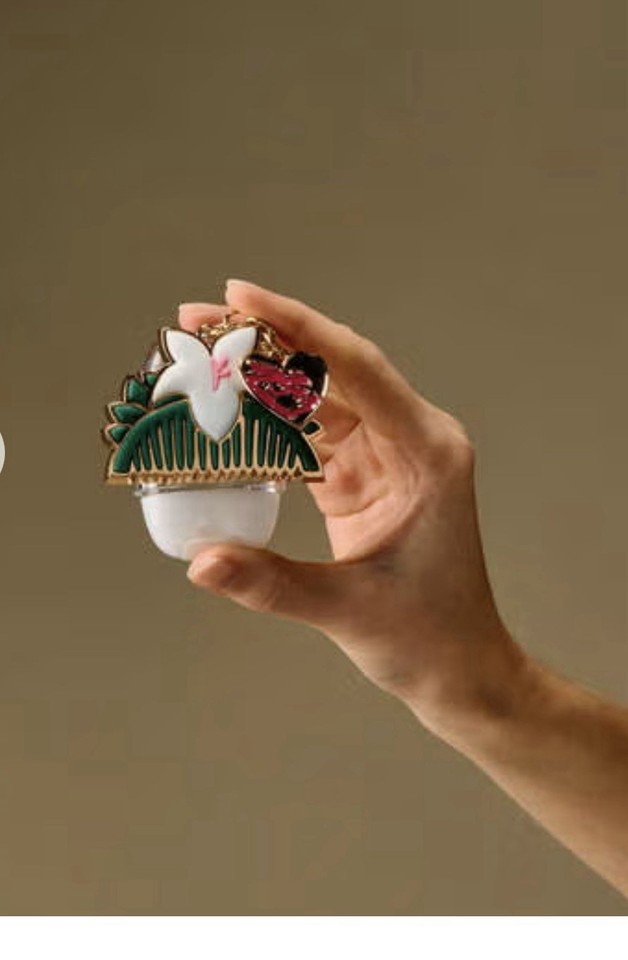 Bath And Body Works Disney Princess Flower Comb Mulan Pocketbac ...
