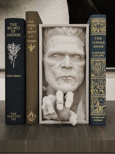 exorcist regan Book Nook 3d Printed white literature quality free fast ...