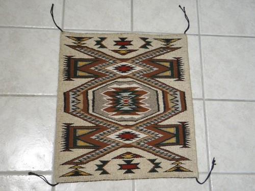 VINTAGE NAVAJO TRADING POST Handwoven Wool Blanket Rug MAT 24.5" BY 22 ...