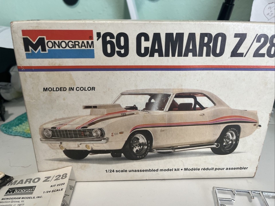 VTG 1977 Release Monogram 1969 Chevrolet Camaro Z-28 1/24 # 2220 Parts Box Insts | eBay