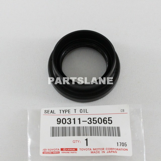 9031135065 Genuine Toyota Seal Oil Output Shaft 90311-35065 for sale ...